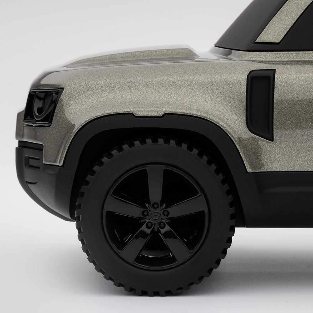 Land Rover | Defender Icon Model 02 Pangea Green | Black Roof | The ...